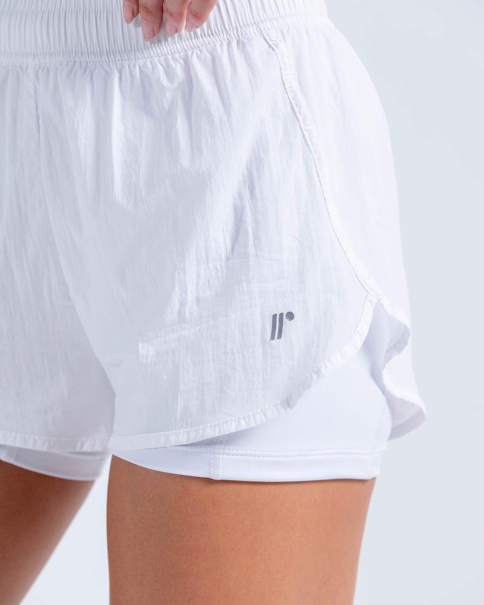 Short blanco ultra liviano mujer - Racketball